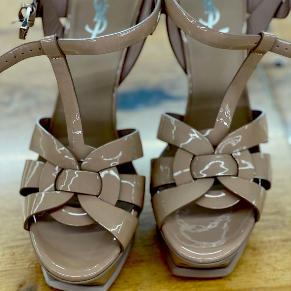 St. Laurent Paris Nude Rose Platform Sandals - Gem